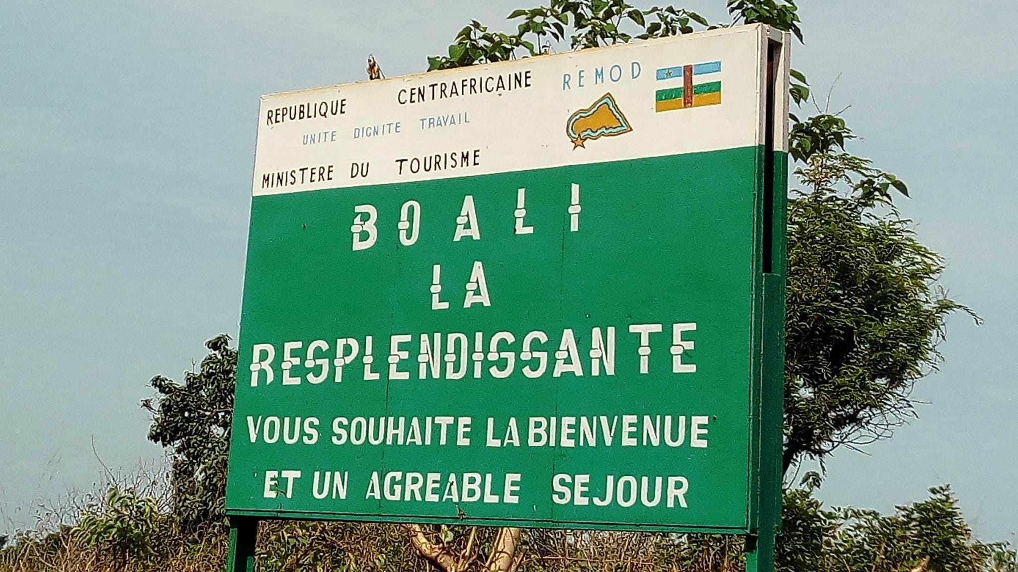 La population de Boali se lance dans les préparatifs de la célébration ...