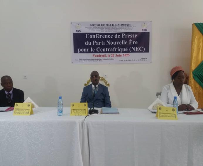 Centrafrique : lancement officiel du parti Nouvelle Ère pour le ...